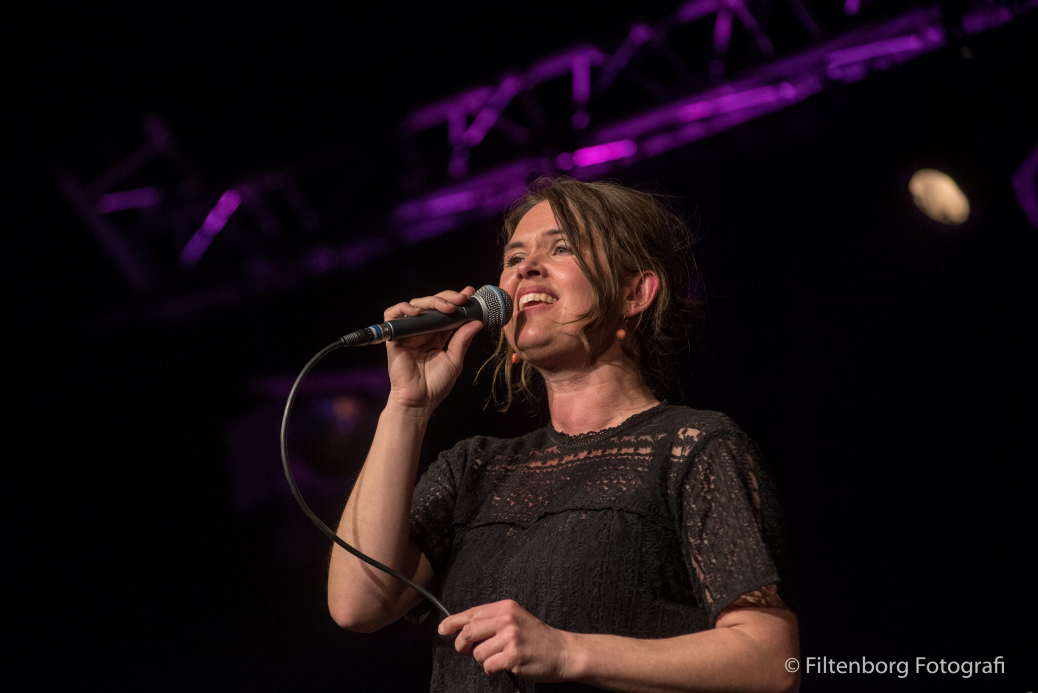 Kirstine Birk – Performing singer-songwriter